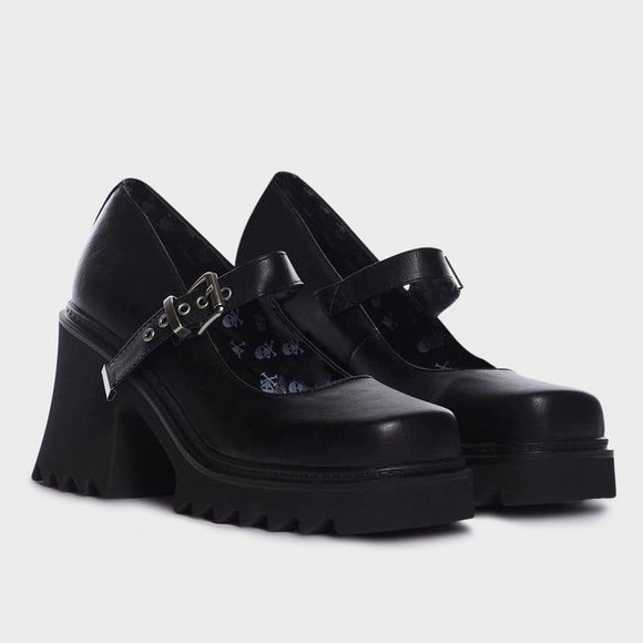 La Moda | Shoes | New La Moda Lose It Platform Mary Janes Black Chunky ...